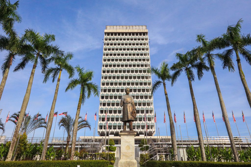 Pak Sako : Pejuang Sastera, Sejarah, Politik, Kewartawanan dan Alam ...